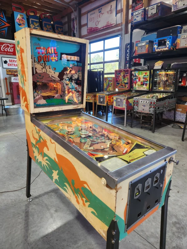 TRAIL DRIVE-1970 Bally EM Pinball Machine | Refurbishedpinballshop.com